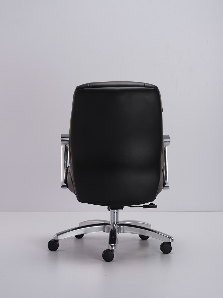 Executive Revolving Office Chairs | Luxurious Office Chairs